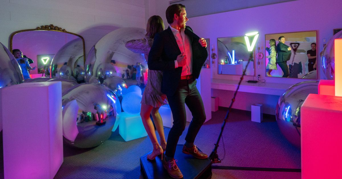 Setting Up an Open-Air Photo Booth at Your Event